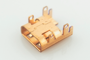 How to Define the Electronic Connector Terminals | CNstamping