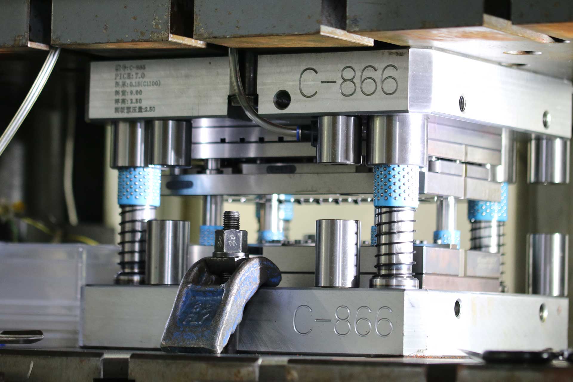 Key Elements to Consider When Making Stamped Parts with Progressive Die ...